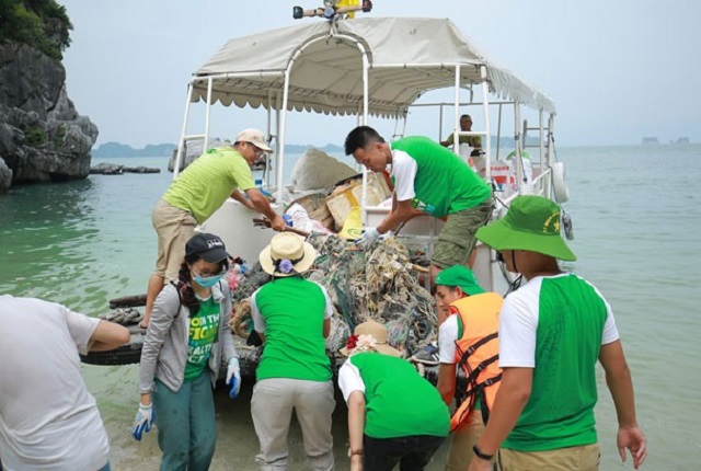 The 4th “Action for A Green Halong : Towards Zero Waste ” Campaign ...